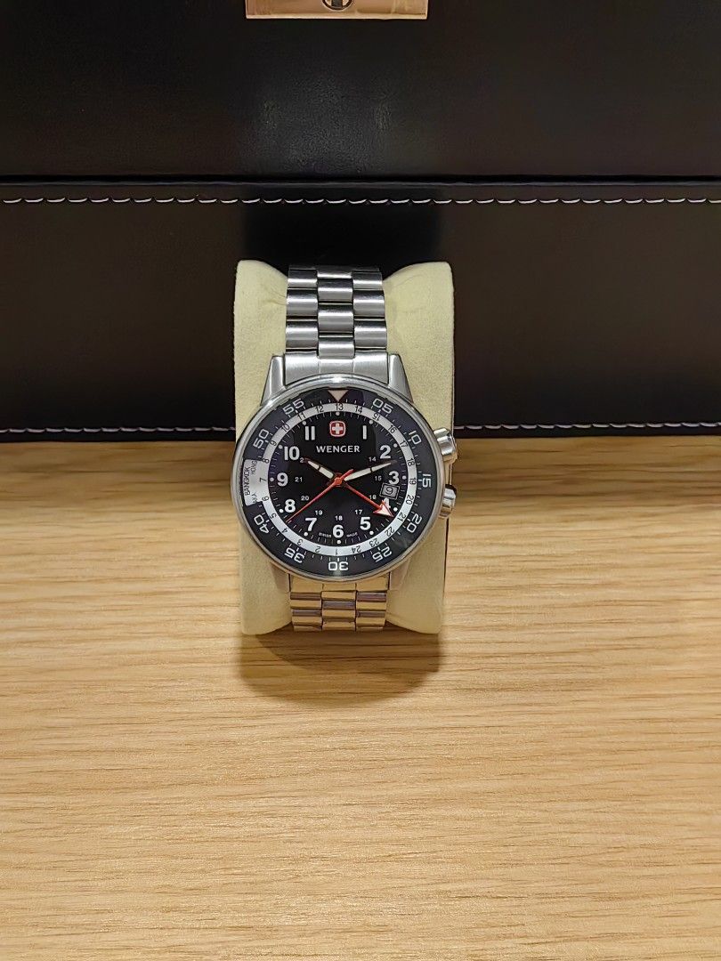 Wenger Swiss Army Commando Traveller GMT, Men's Fashion, Watches ...