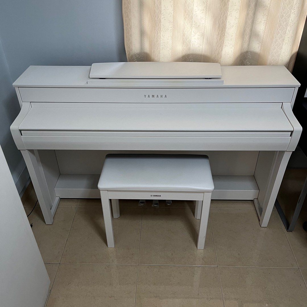 YAMAHA CLP-745 WHITE CLAVINOVA DIGITAL PIANO, Hobbies & Toys, Music ...