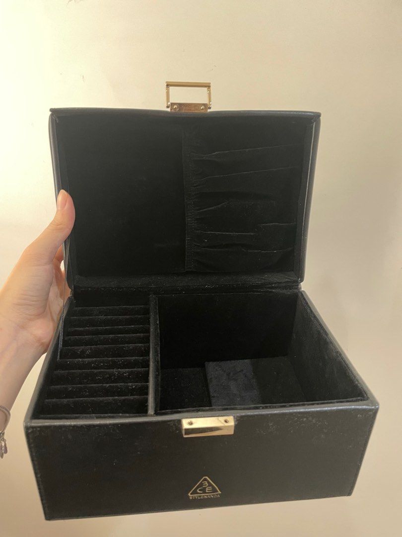 3ce jewellery box, Women's Fashion, Bags & Wallets, Purses & Pouches on ...