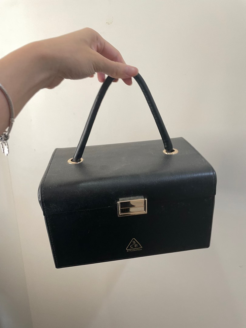 3ce jewellery box, Women's Fashion, Bags & Wallets, Purses & Pouches on ...