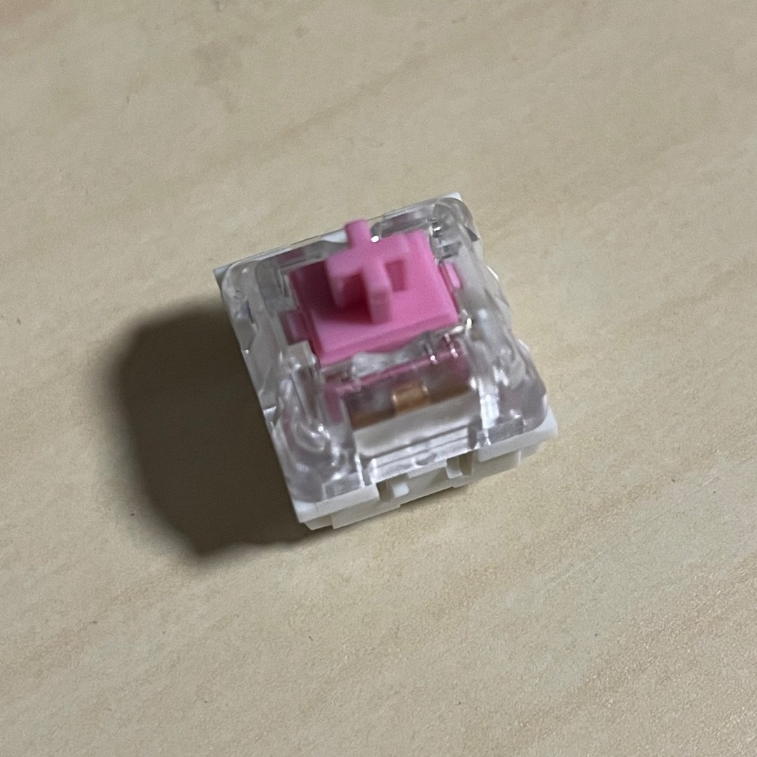 90 Kailh Speed Pink Clickies Switches, Computers & Tech, Parts ...