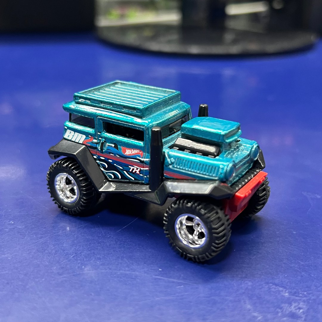 Bad Mudder 2 Super Treasure Hunt, Hobbies & Toys, Toys & Games on Carousell