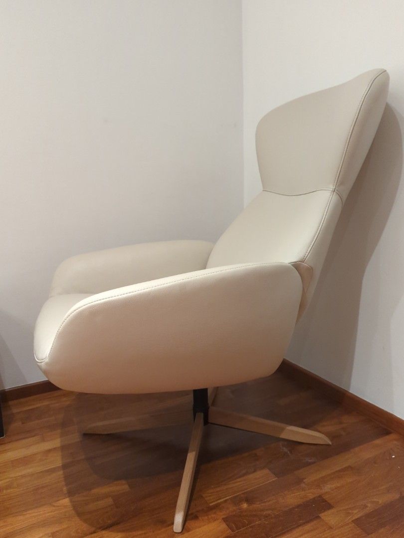 BoConcept Athena Reclining Chair, Furniture & Home Living, Furniture ...
