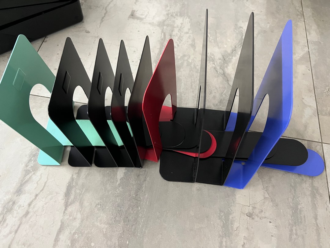 Book dividers for shelves, Hobbies & Toys, Books & Magazines, Fiction ...