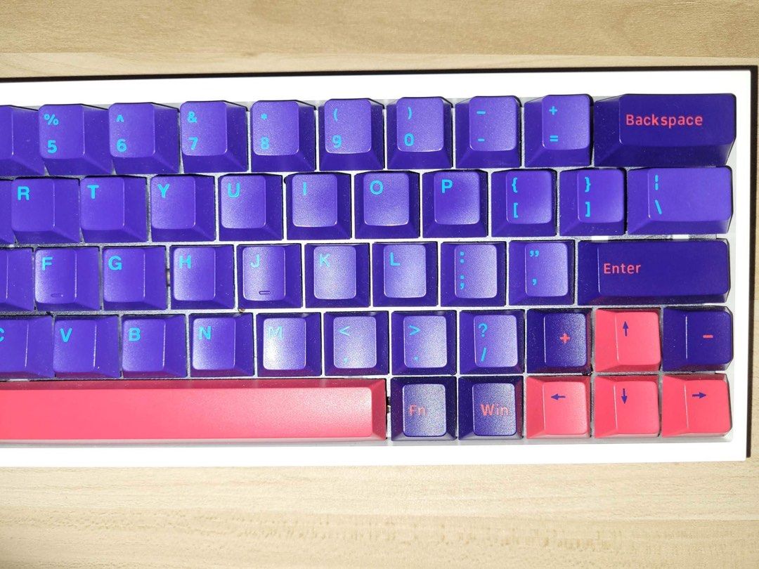 Custom keyboard build + Case Tofu60 White GK64XS (Stock battery + tape ...