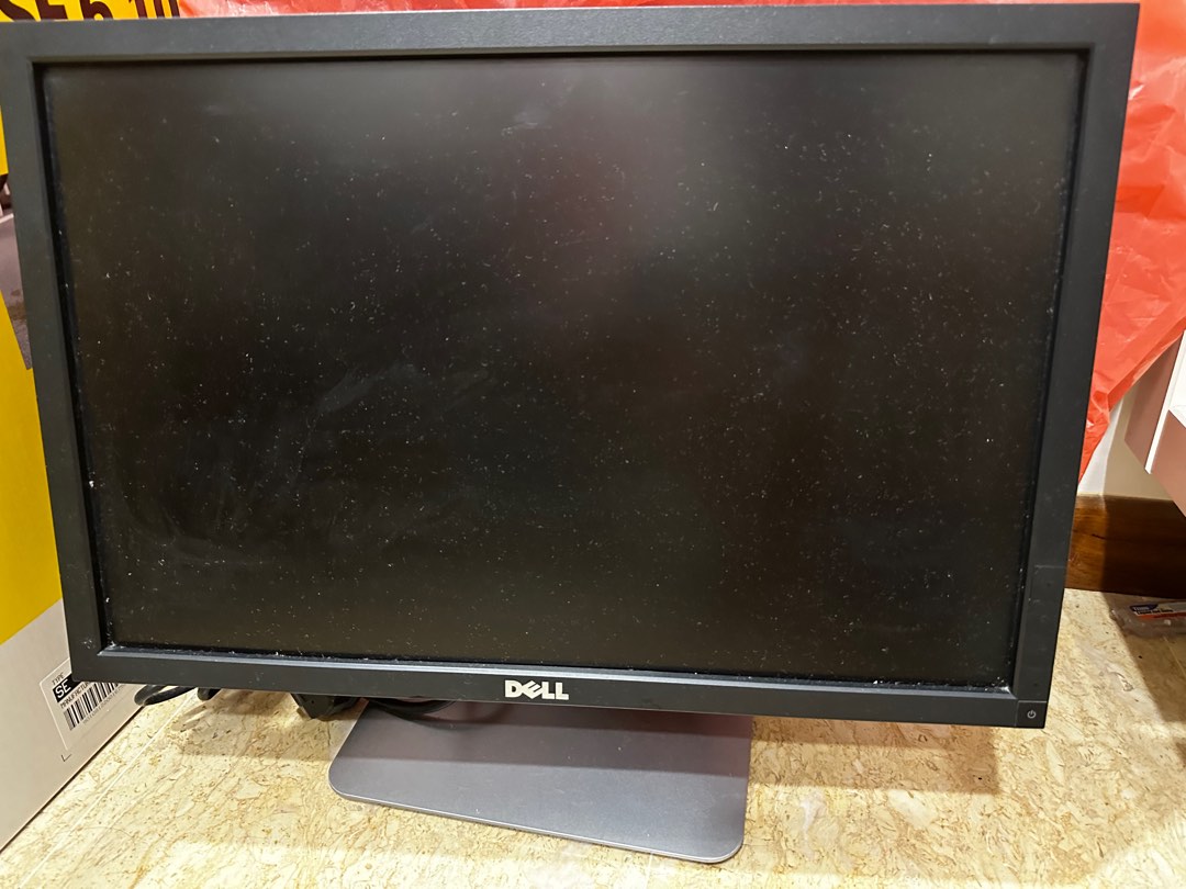 Dell monitor screen, Computers & Tech, Parts & Accessories, Monitor ...