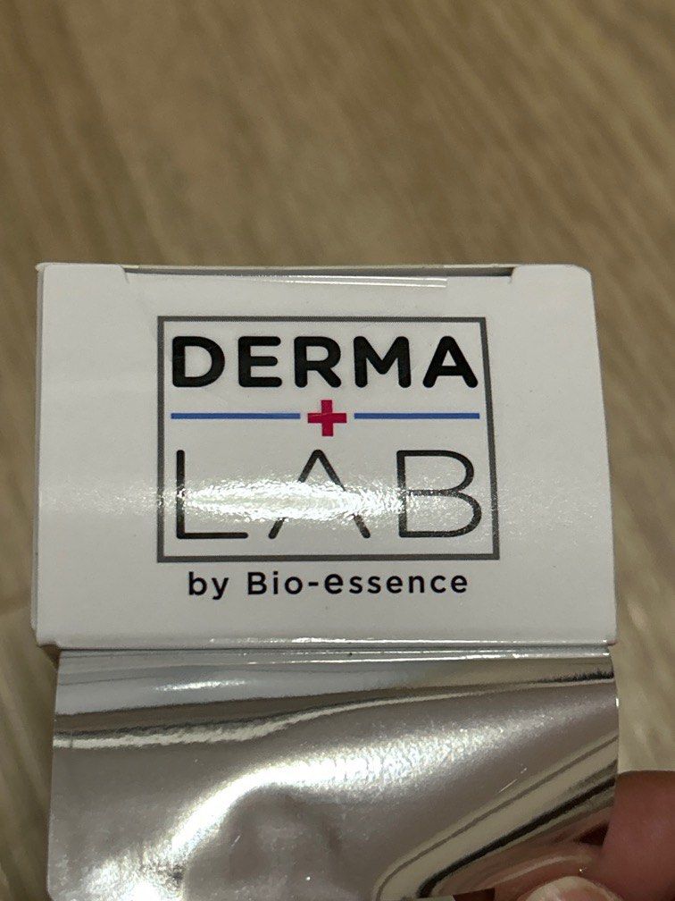 Sale! Reduced price! DERMA + LAB gentle relief cream - chronic dry ...