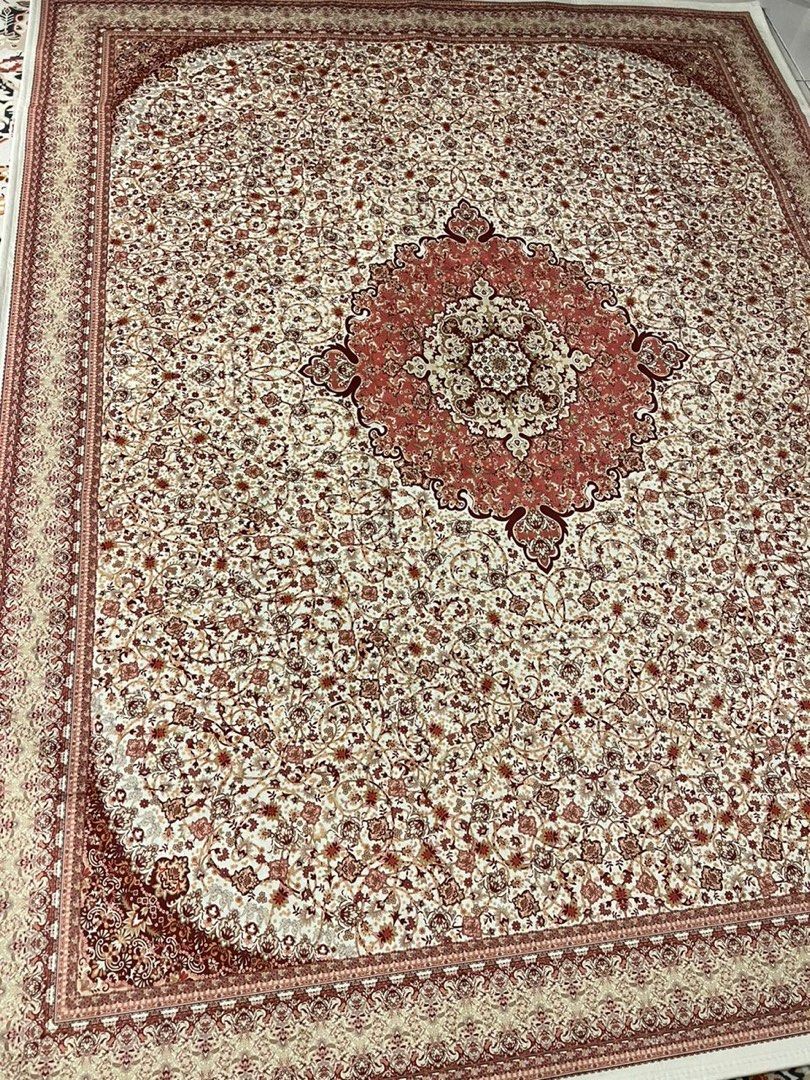English Carpet, Furniture & Home Living, Home Decor, Carpets, Mats ...