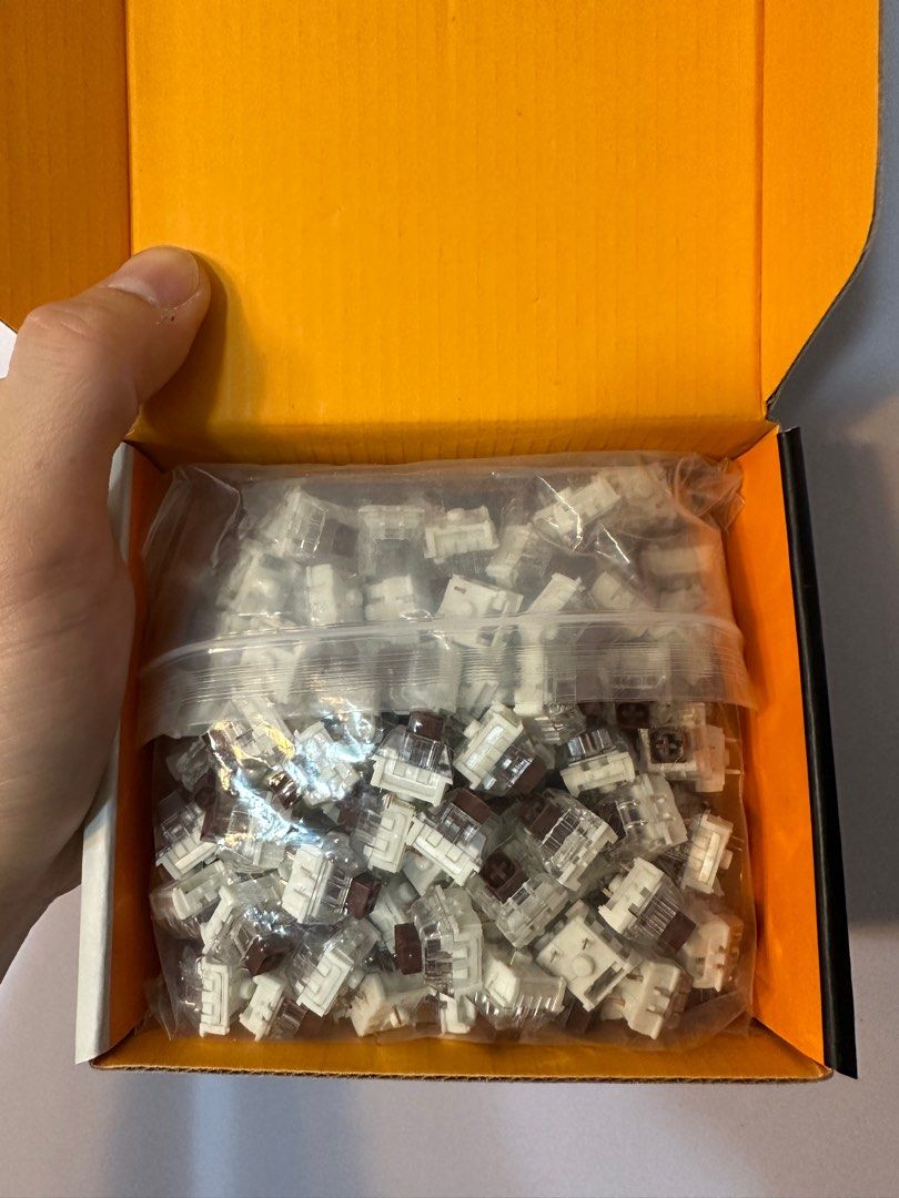 GLORIOUS Mechanical Keyboard BOX-BROWN Switch x 120, 電腦＆科技, 電腦周邊及配件, 電腦 ...