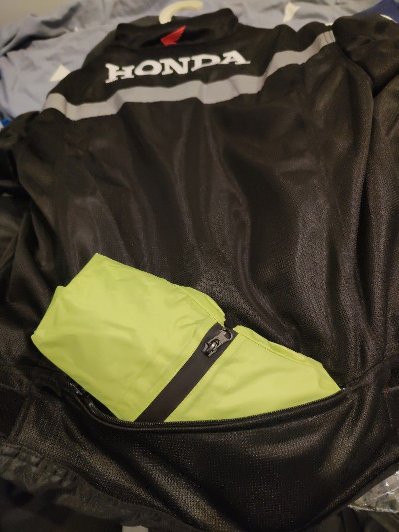 Honda mesh jacket with raincoat, Motorcycles, Motorcycle Apparel on ...