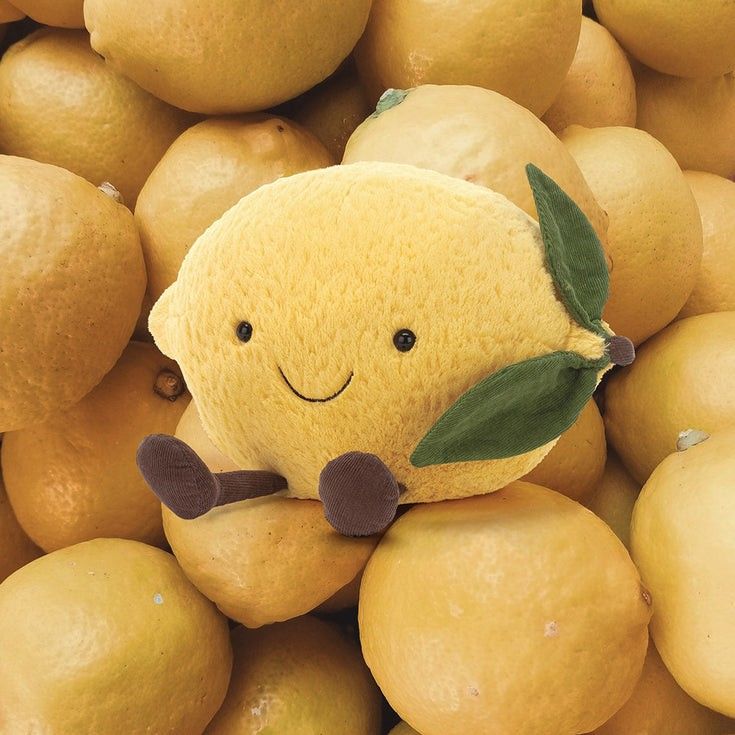 JELLYCAT Amuseable Lemon soft toy Small 12x18cm, 興趣及遊戲, 玩具 & 遊戲類 ...