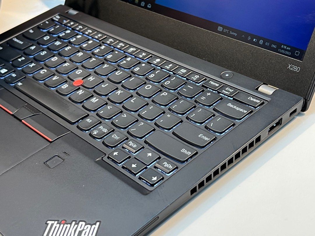Lenovo ThinkPad X280 Touch-screen 12.5 inch, i5-8th Gen vPro 16GB RAM ...