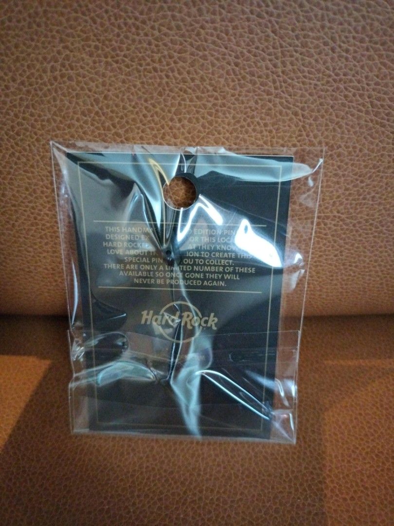 Limited edition hard rock pin, Hobbies & Toys, Memorabilia ...