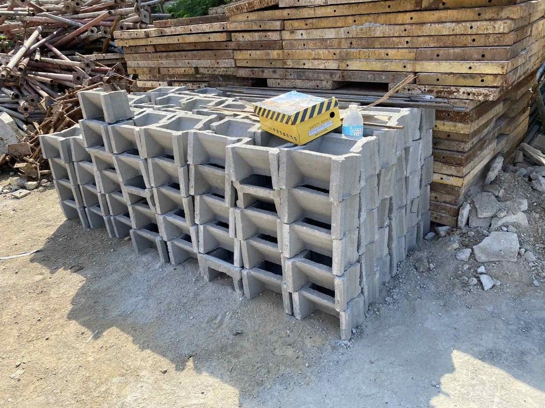 LOUVER BLOCKS, Commercial & Industrial, Construction & Building ...