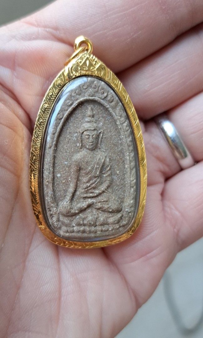 Lp Kaew Kaipasi Khun Paen, Hobbies & Toys, Memorabilia & Collectibles ...