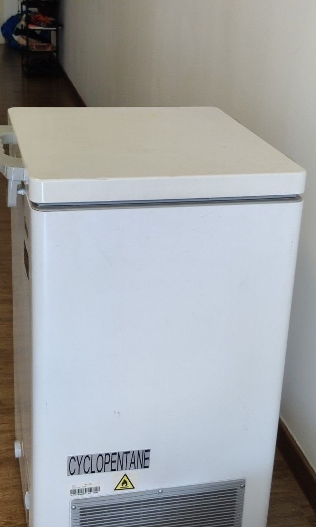 Midea 99L Chest Freezer, TV & Home Appliances, Kitchen Appliances ...