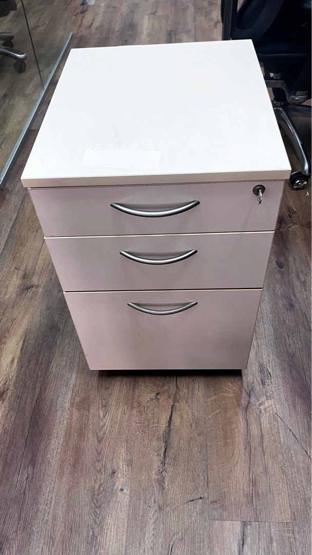 Office draws (lockable), Furniture & Home Living, Furniture, Shelves ...