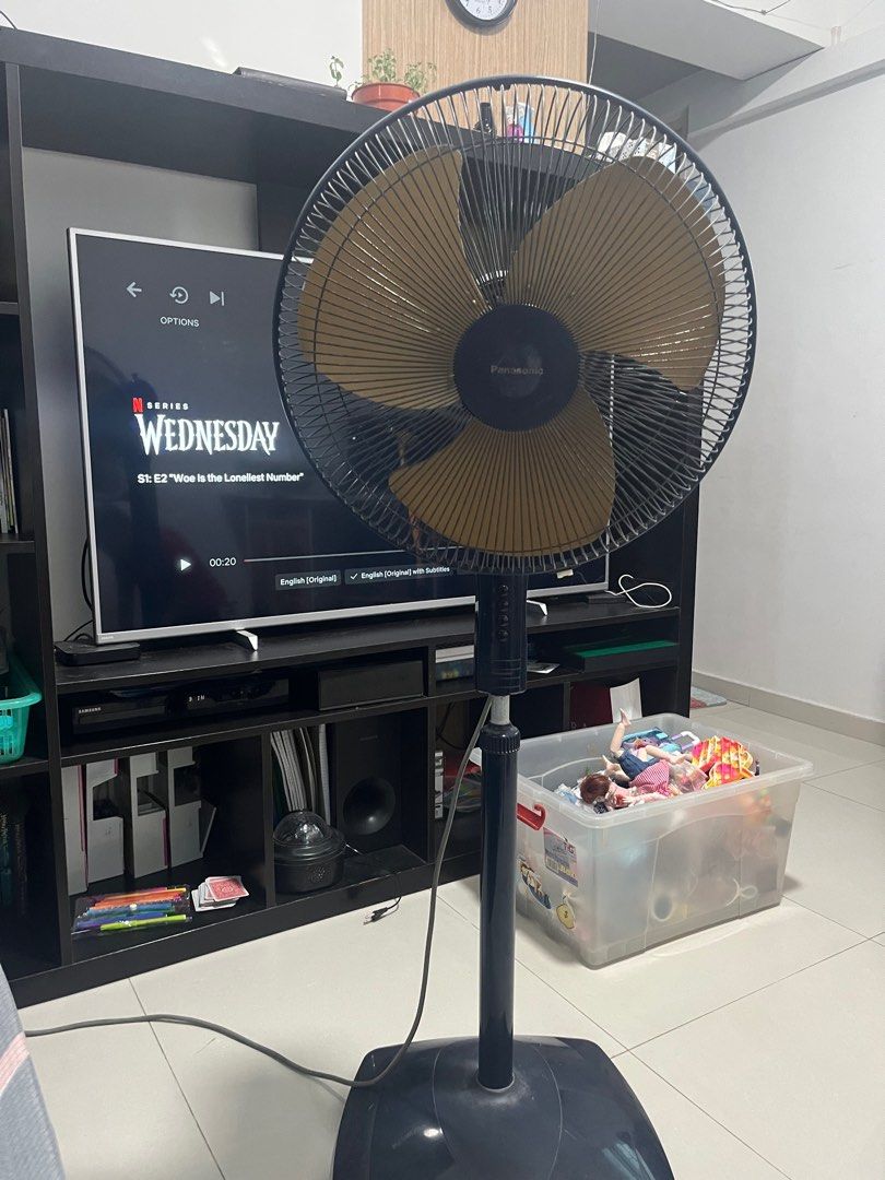 Panasonic Fan Moving out sale, Furniture & Home Living, Lighting & Fans ...