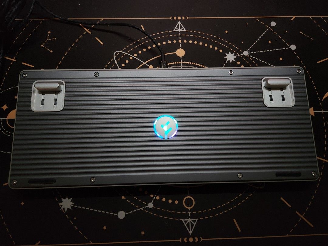 Percent studio skog reboot Bluetooth custom mechanical TKL RGB keyboard ...