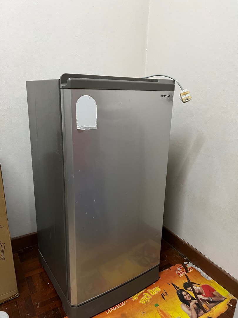 Peti Ais Sharp (Self Pickup), TV & Home Appliances, Kitchen Appliances ...