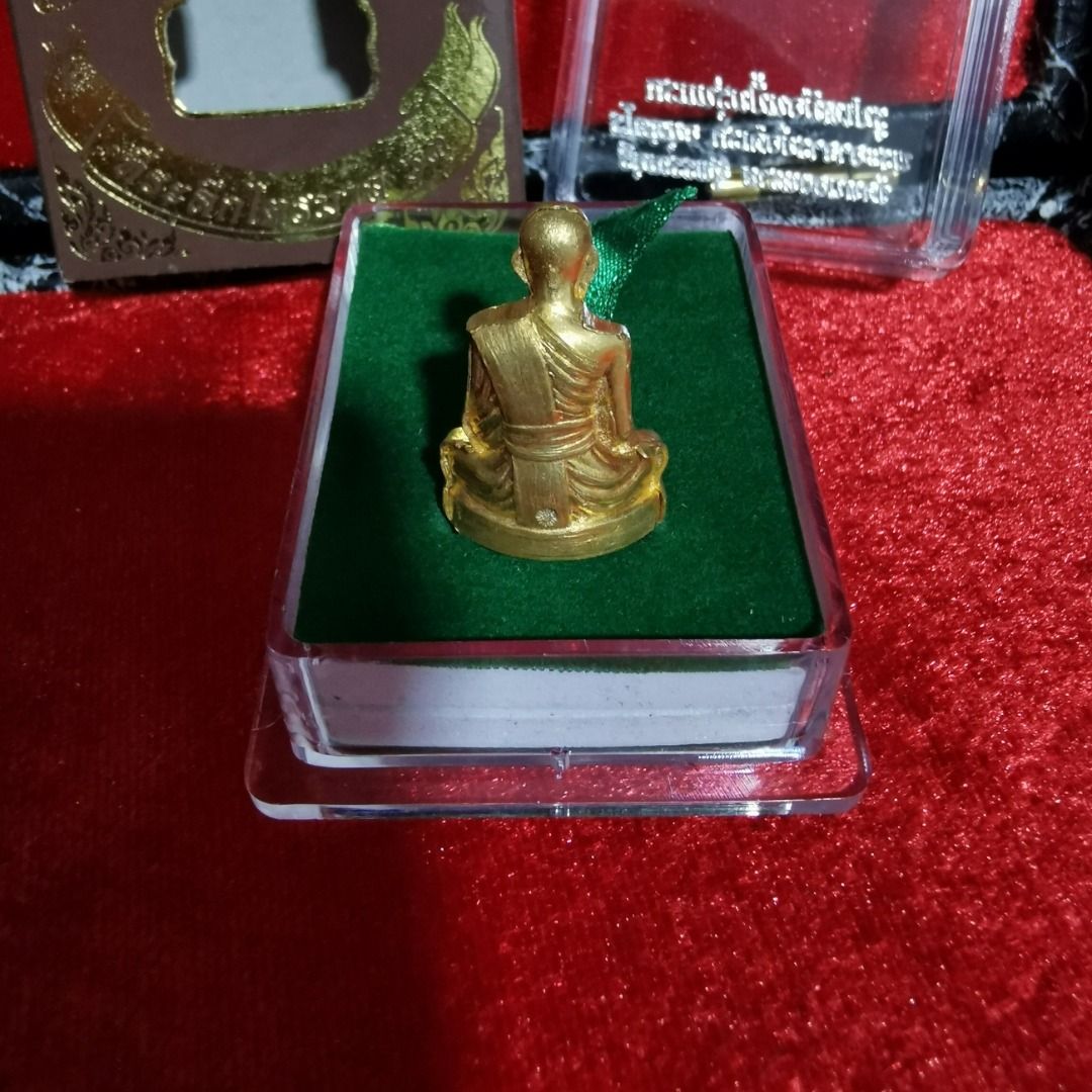 Phra archan adirek Roop lor looplor Wat Nong Sai thailand amulet ...
