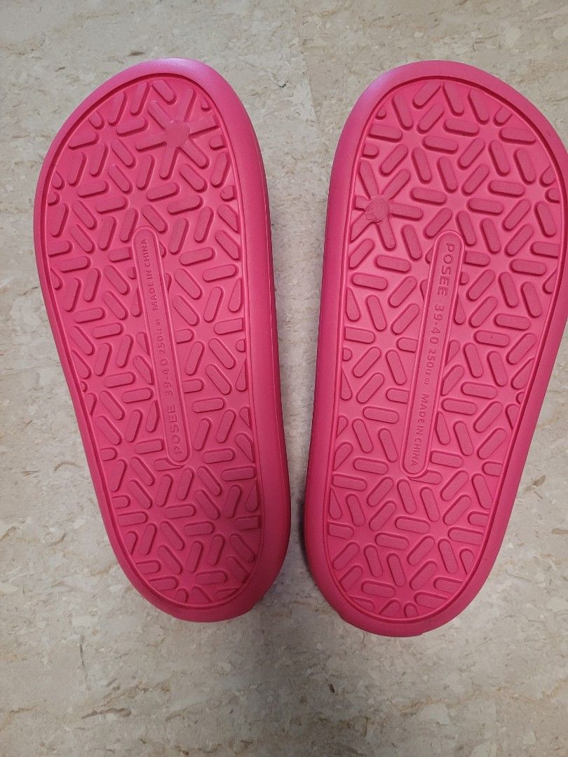 pink slides, Women's Fashion, Footwear, Flipflops and Slides on Carousell