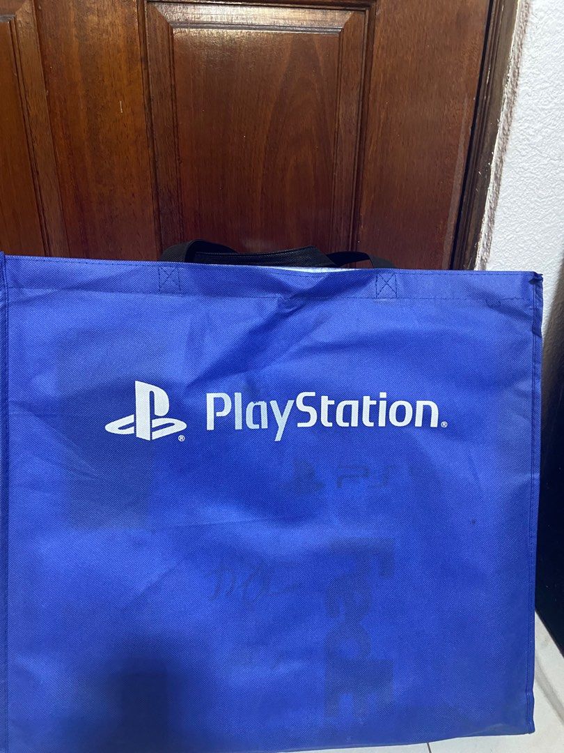 PlayStation Box Only with styro inside, Video Gaming, Gaming ...