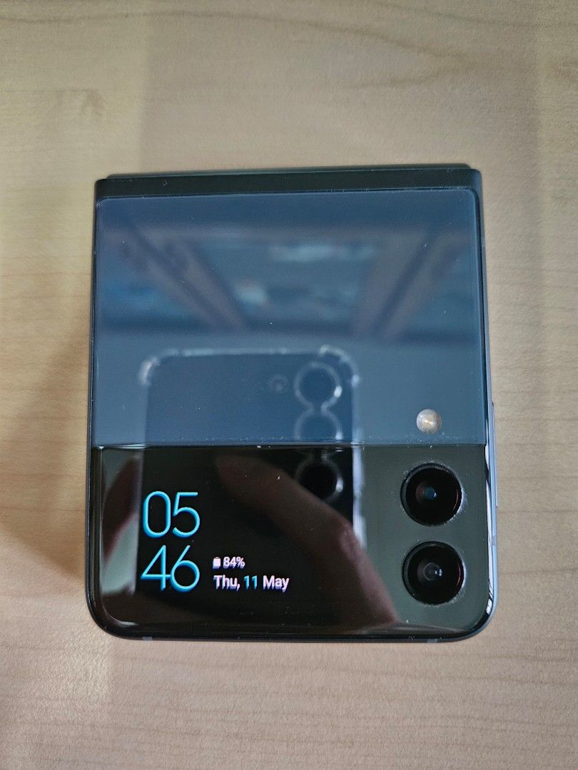 Samsung Galaxy Z Flip 3, Mobile Phones & Gadgets, Mobile Phones ...