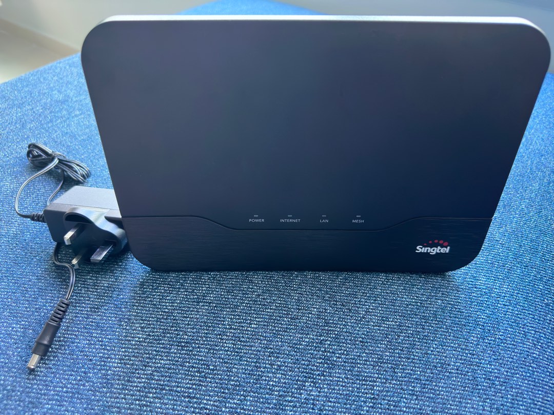 SingTel Mesh Router, Computers & Tech, Parts & Accessories, Networking ...