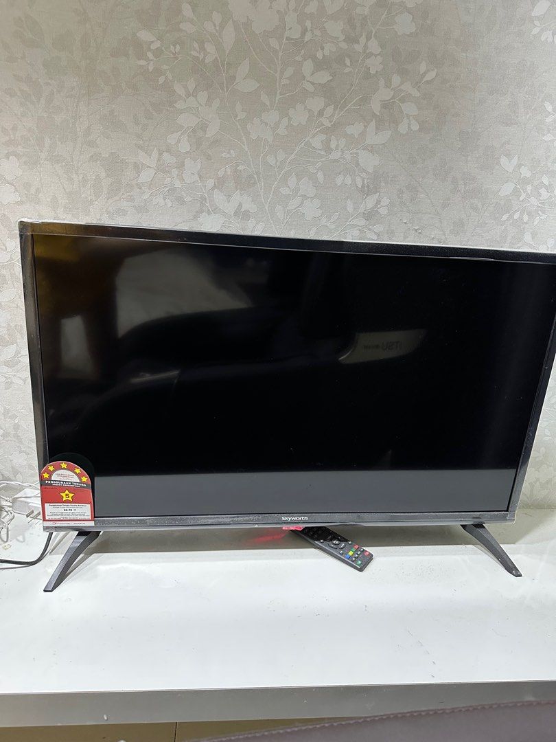 SkyWorth LED/LCD TV 29 inch (NOT SMART TV, PLEASE READ BEFORE ASK) , TV ...