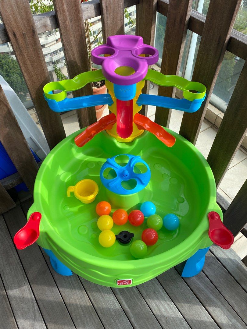 Step 2 busy ball / water play table, Hobbies & Toys, Toys & Games on ...