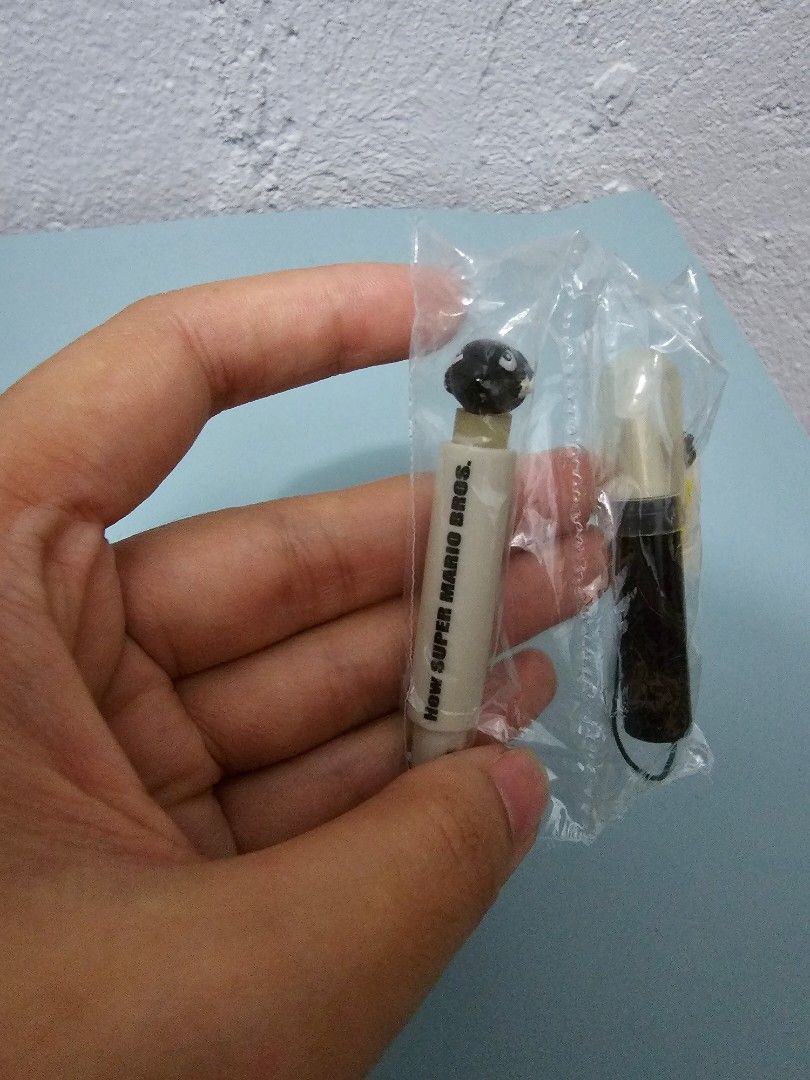 Super Mario Brothers 2 Nintendo DS Pen (Killer) on Carousell