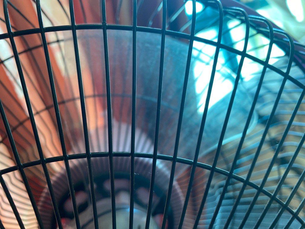 Table Fan (One Blade Minor Broken, see picture), Furniture & Home ...