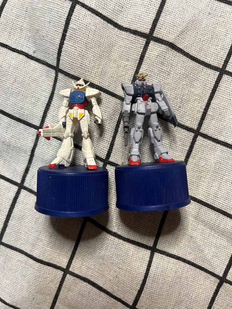 Vintage Pepsi gundam gunpla bottle cap collectibles, Hobbies & Toys ...