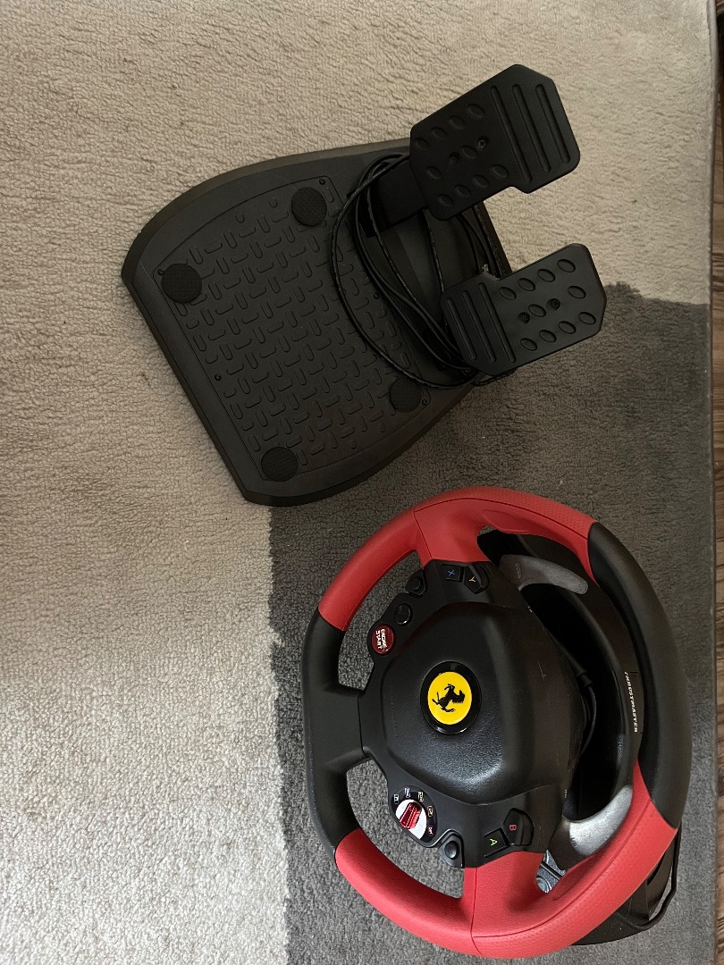 XBox Steering/PC Thrustmaster 458 Spider Racing Wheel, Video Gaming ...