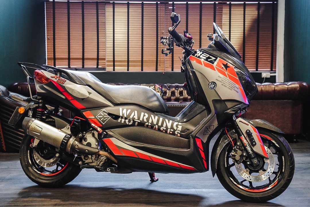 Yamaha Xmax 300, Motorcycles, Motorcycles for Sale, Class 2A on Carousell