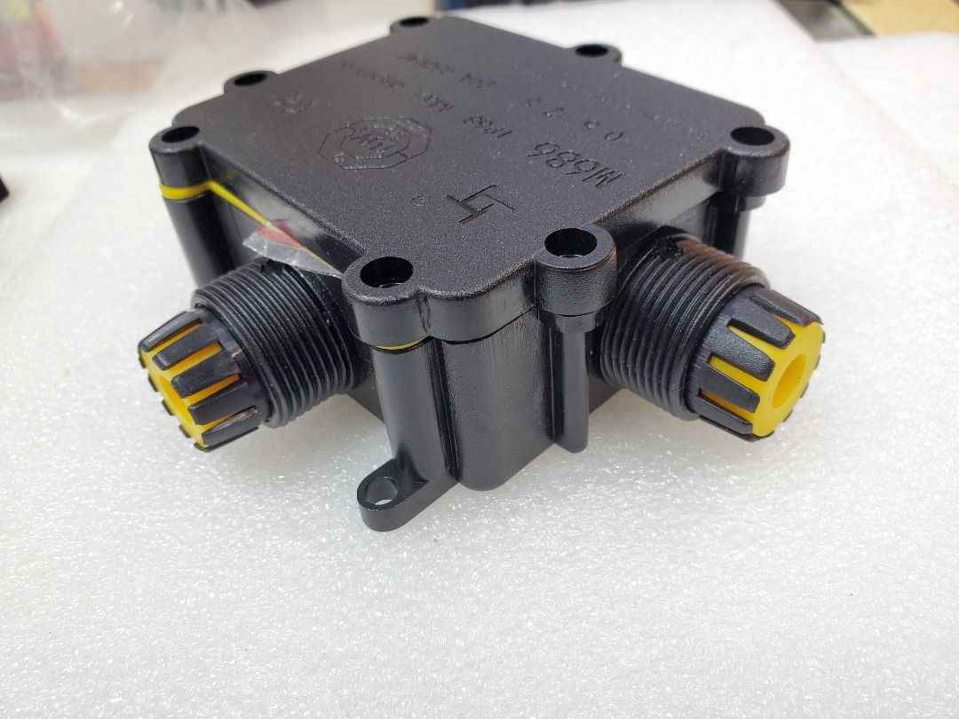 YS Junction Box Outdoor Waterproof IP68 3-Way Line M25 Cable Coupler ...
