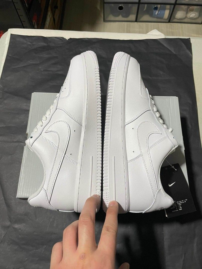 Air force 1 Triple White, Men's Fashion, Footwear, Sneakers on Carousell