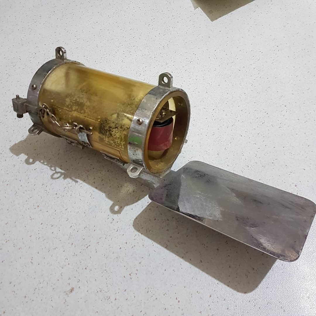 Alat oseanografi TSK towing depth distance recorder tahun 1969 buatan ...