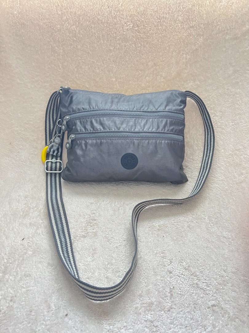 Authentic Kipling Alvar Metallic Crossbody Bag, Women's Fashion, Bags ...