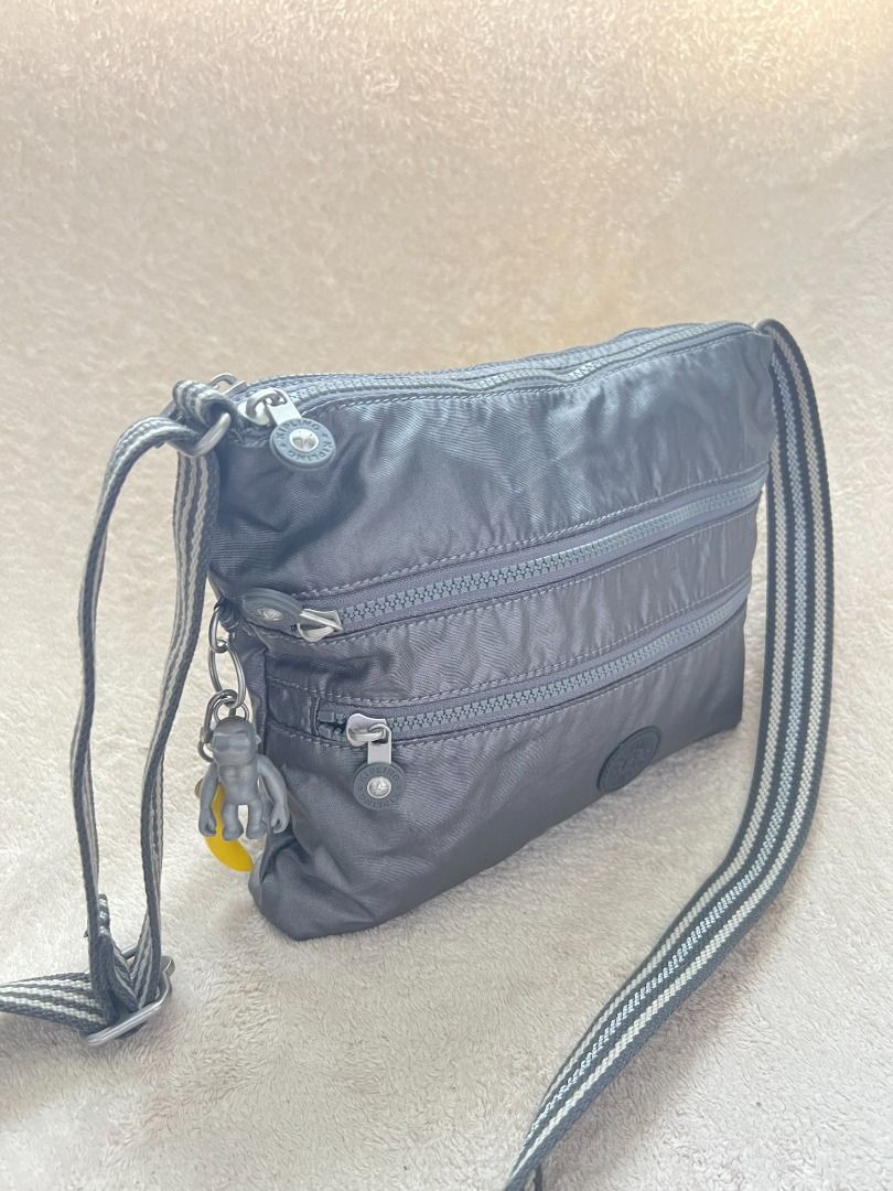 Authentic Kipling Alvar Metallic Crossbody Bag, Women's Fashion, Bags ...