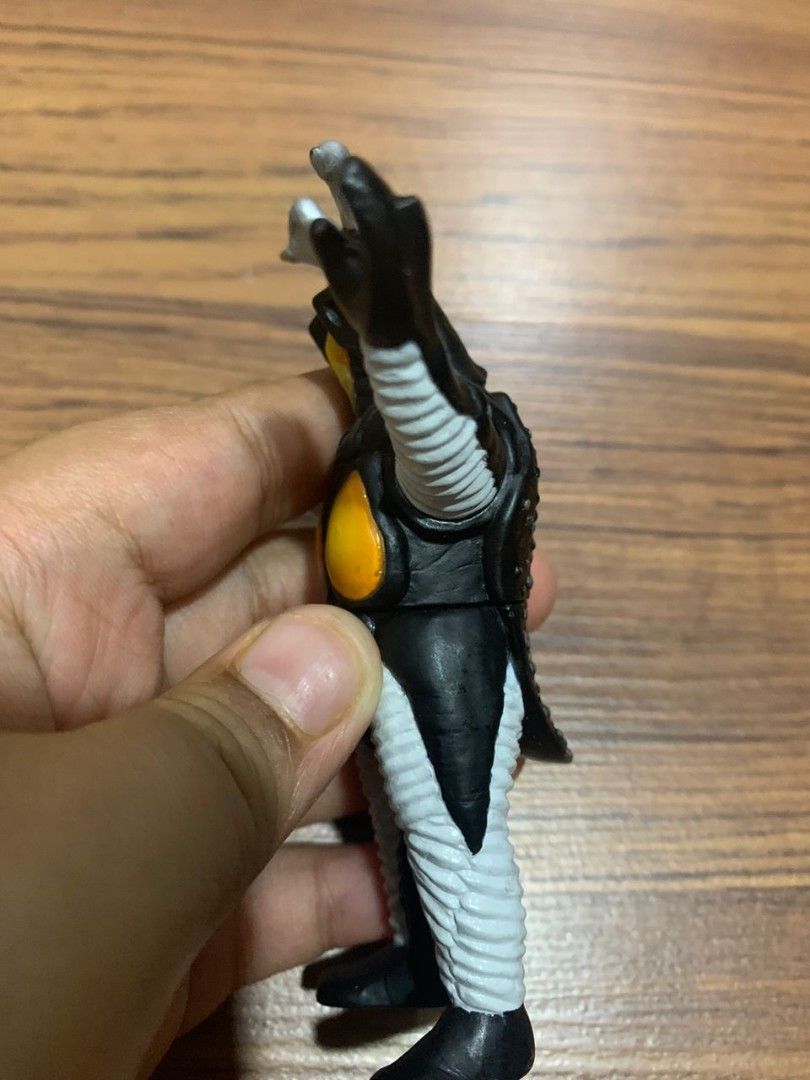 Bandai Sofubi Kaiju zetton 4.5 inch, Hobbies & Toys, Toys & Games on Carousell