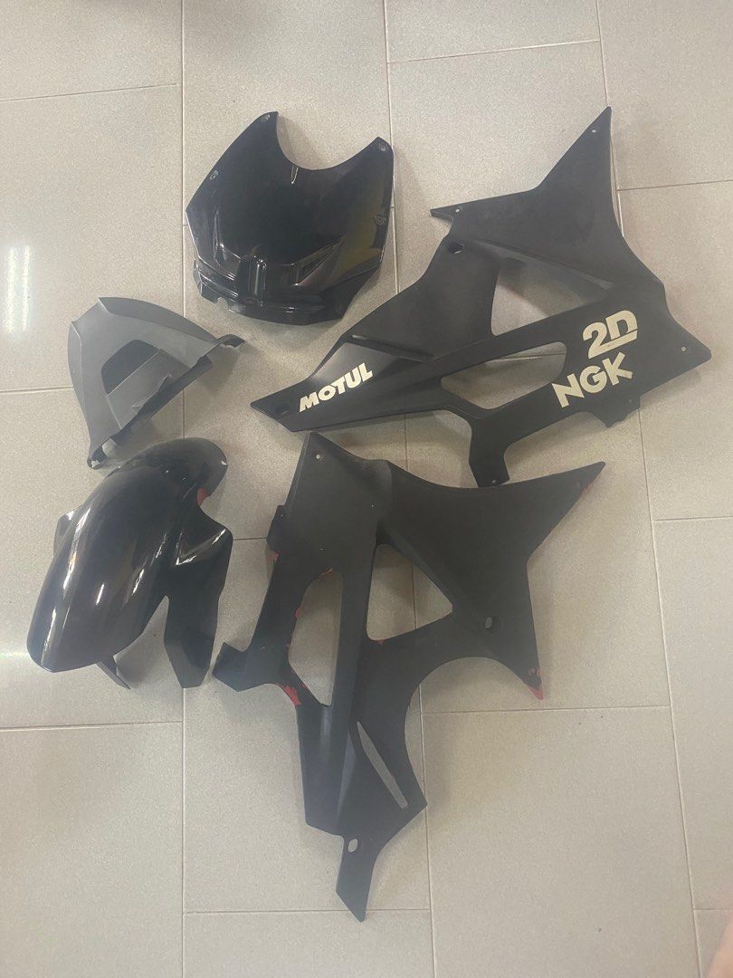 Bmw s1000rr coverset, Motorcycles, Motorcycle Accessories on Carousell