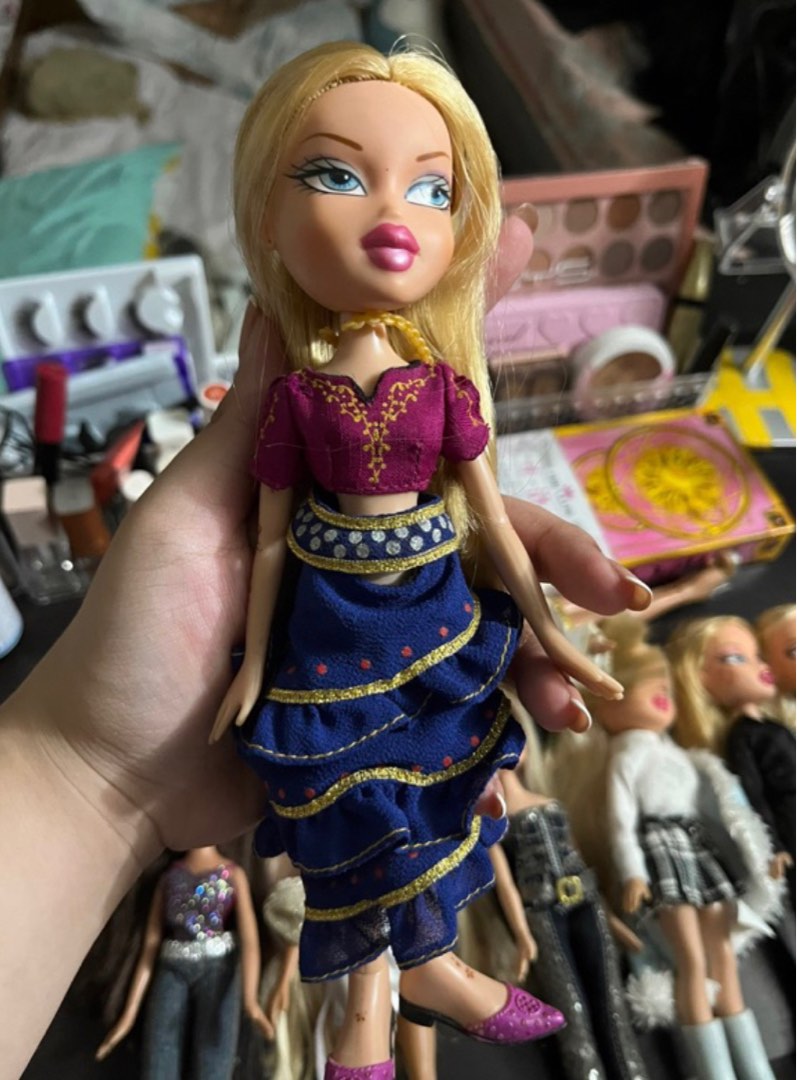 BRATZ GENIE MAGIC CLOE ‼️RUSH‼️, Hobbies & Toys, Toys & Games on Carousell