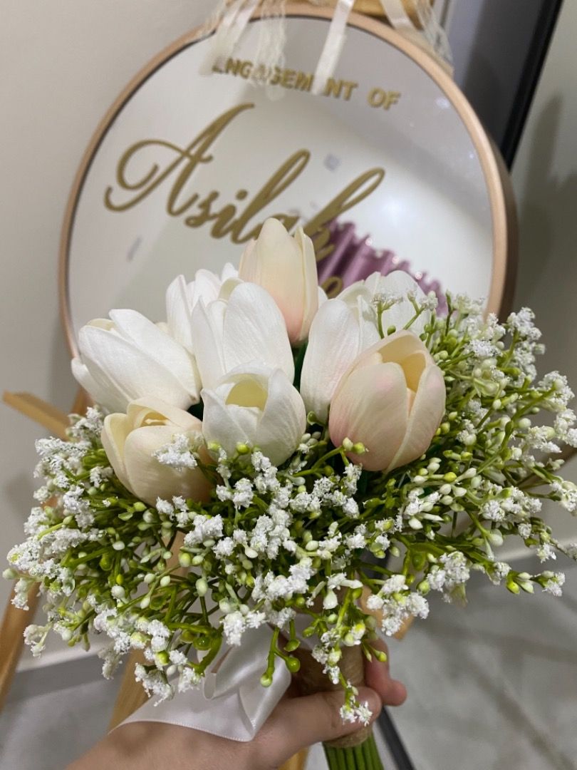 Bunga Tangan Tunang Nikah / Hand Bouquet, Furniture & Home Living, Home ...