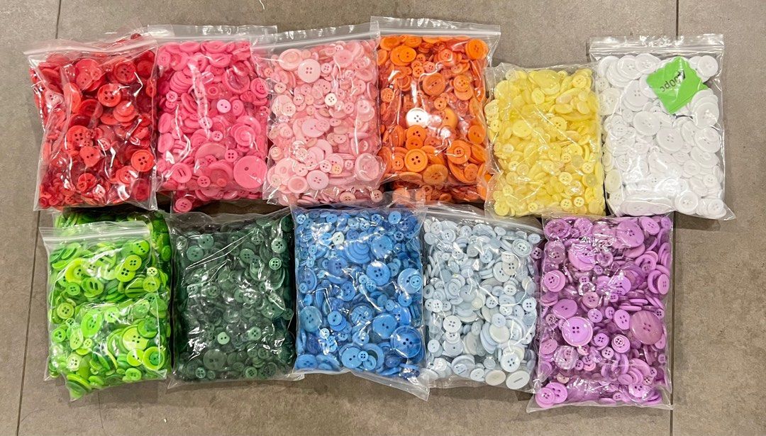 Buttons 400pcs Pack For Craft Assorted Colours Sizes Single Tone ...