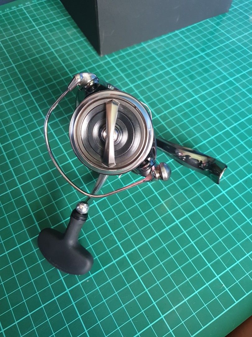 Daiwa 2022 Exist LT4000 spinning fishing reel (tags: saltiga, certate ...