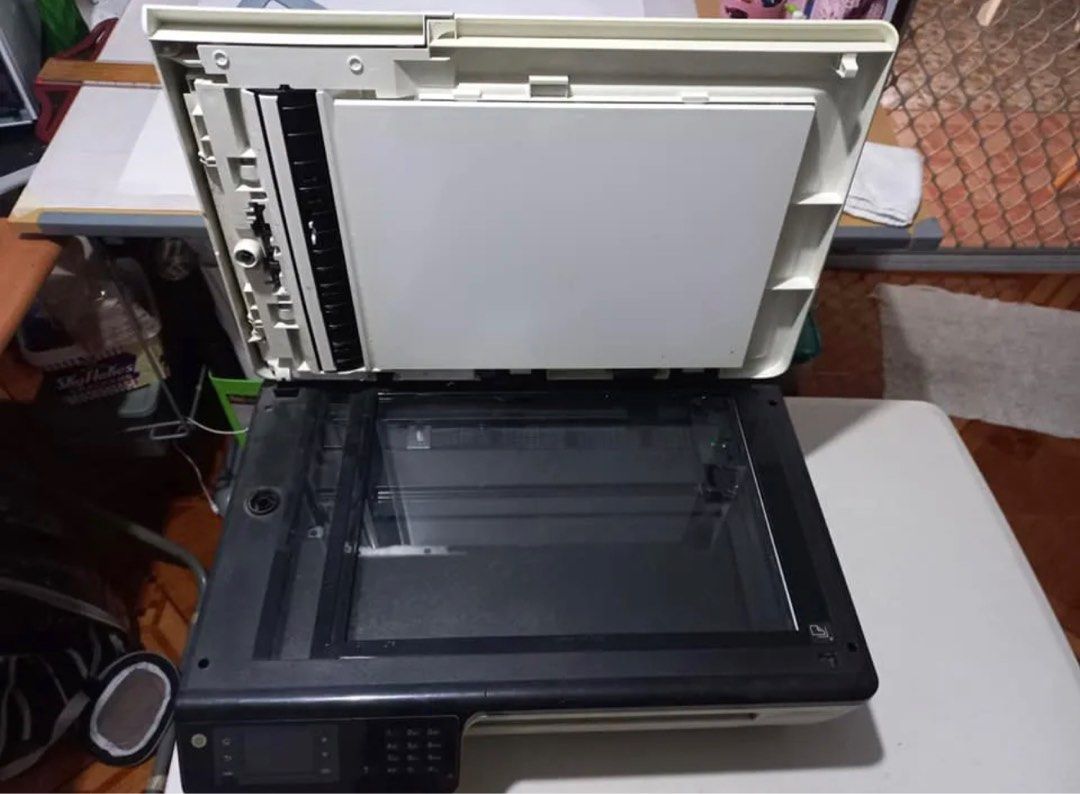 Defective HP Deskjet Ink Advantage Printer on Carousell