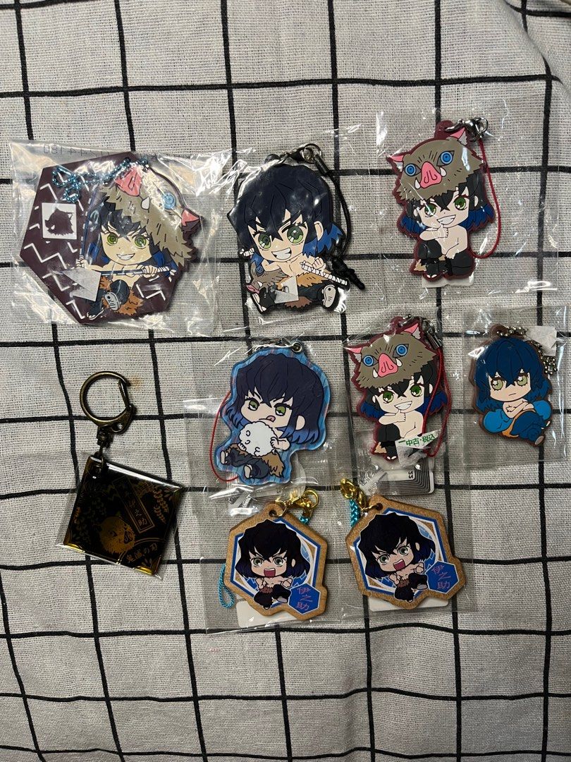 Demon slayer Kimetsu no yaiba Inosuke keychain, Hobbies & Toys ...