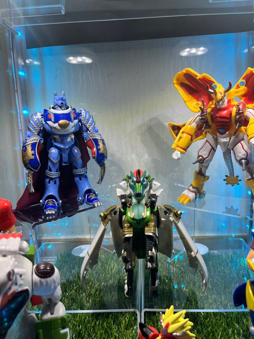 Digimon savers / data squad figure digivolving shinegreymon ...